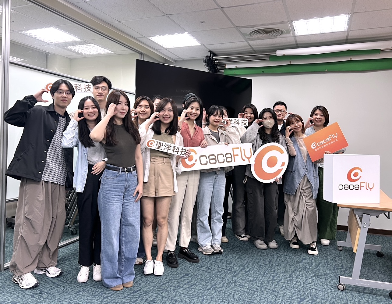 2025 cacaFly 連續兩年大師認證成績亮眼 LINE 企業解決方案實力再獲肯定｜LINE Biz-Solutions